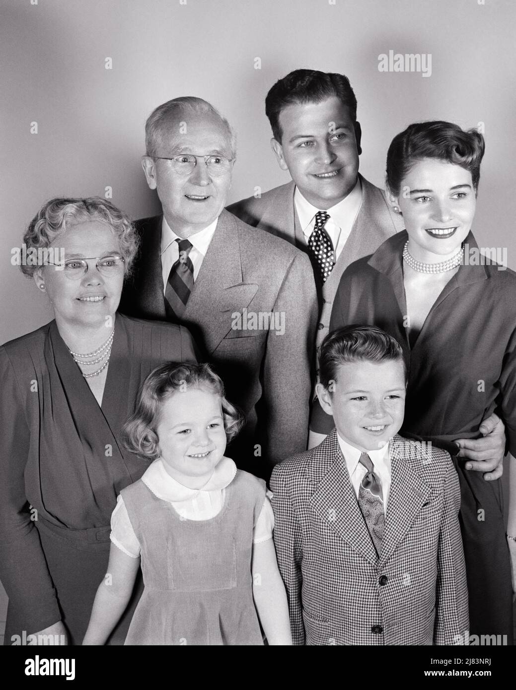 1950s mother and child with copy space hi-res stock photography and ...