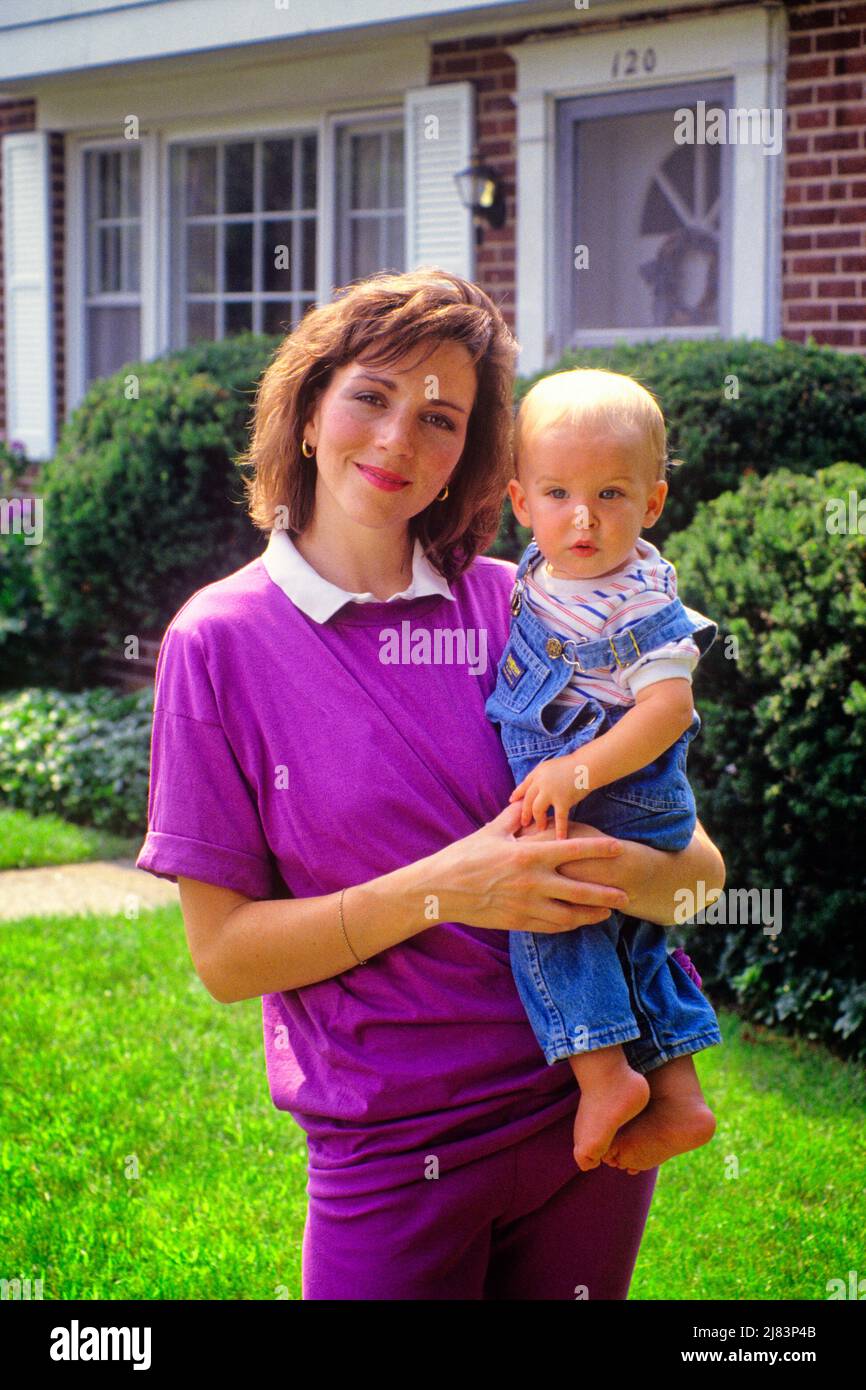 1990s family portrait home hi-res stock photography and images - Alamy
