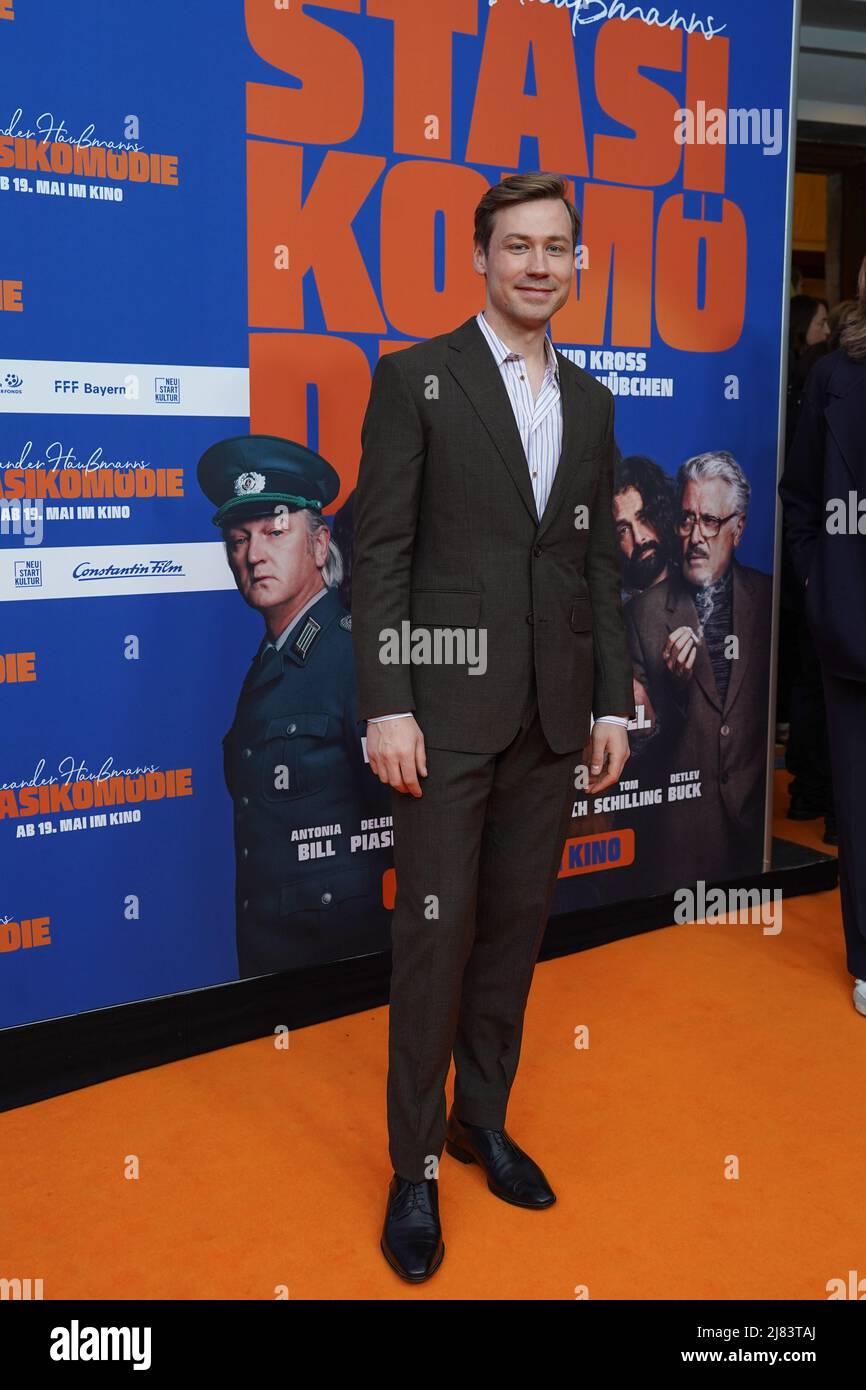 Berlin, Germany. 12th May, 2022. Actor David Kross comes to the ...