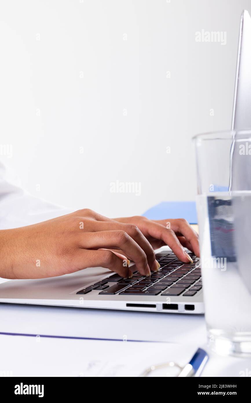 African hands laptop hi-res stock photography and images - Alamy