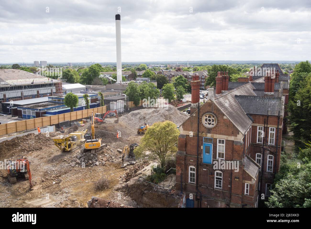 The old Kingston Hospital Regents Wing, Galsworthy Road, Kingston-on ...