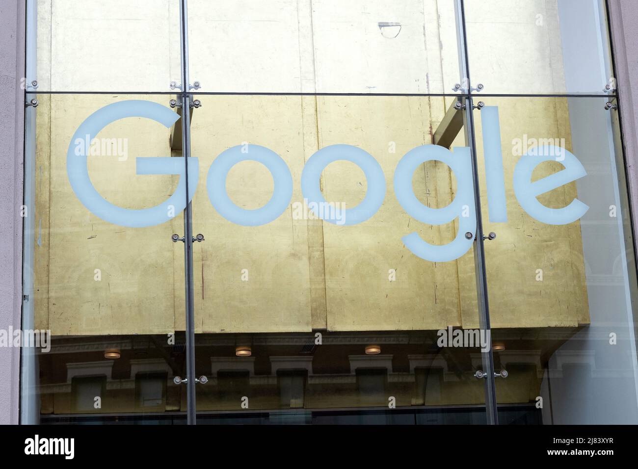 A shop sign of Google, on May 07, 2022 in New-York City, USA. Photo by ...