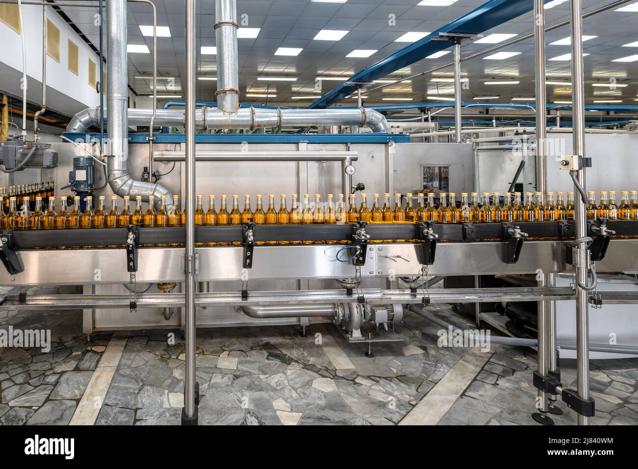 Screw production line hi-res stock photography and images - Alamy