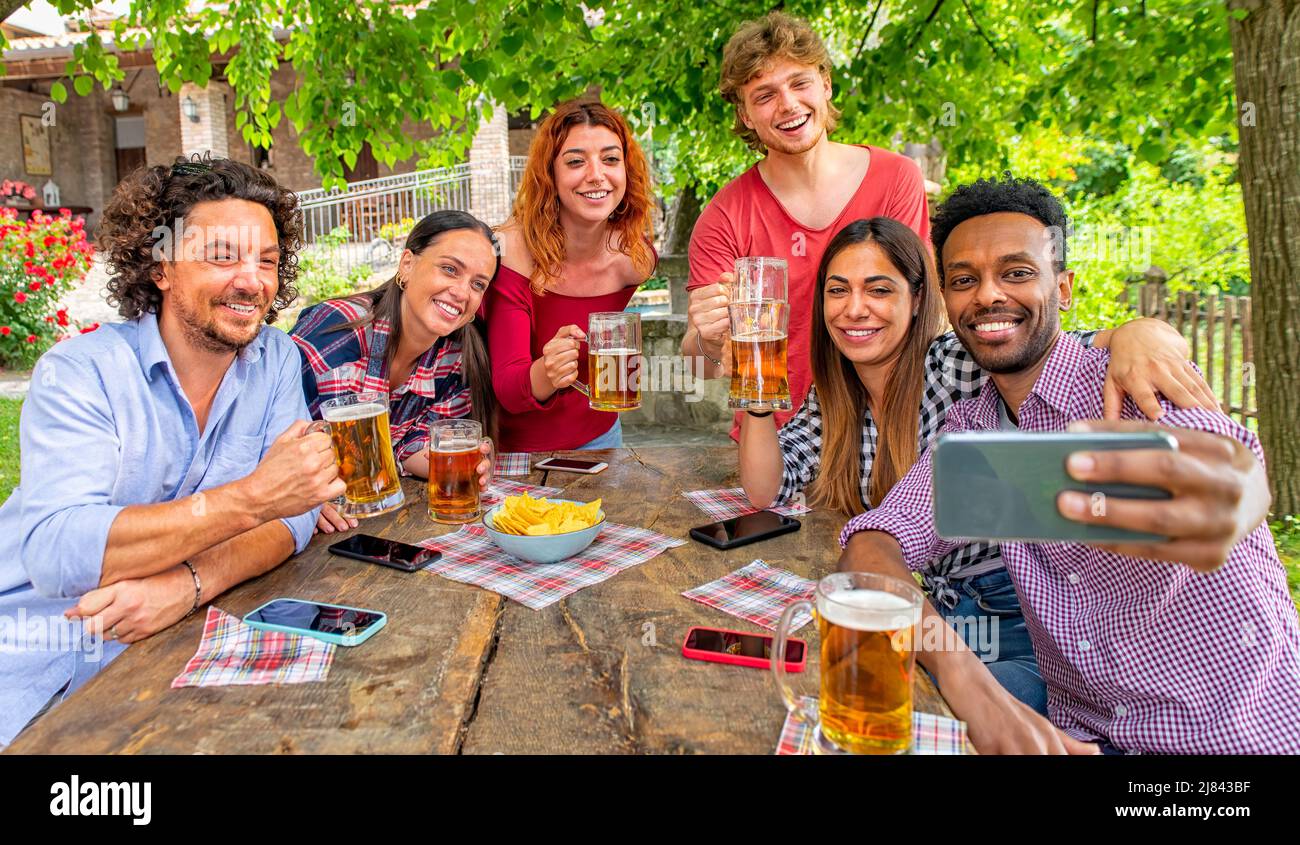 Adults multicultural picnic hi-res stock photography and images - Alamy