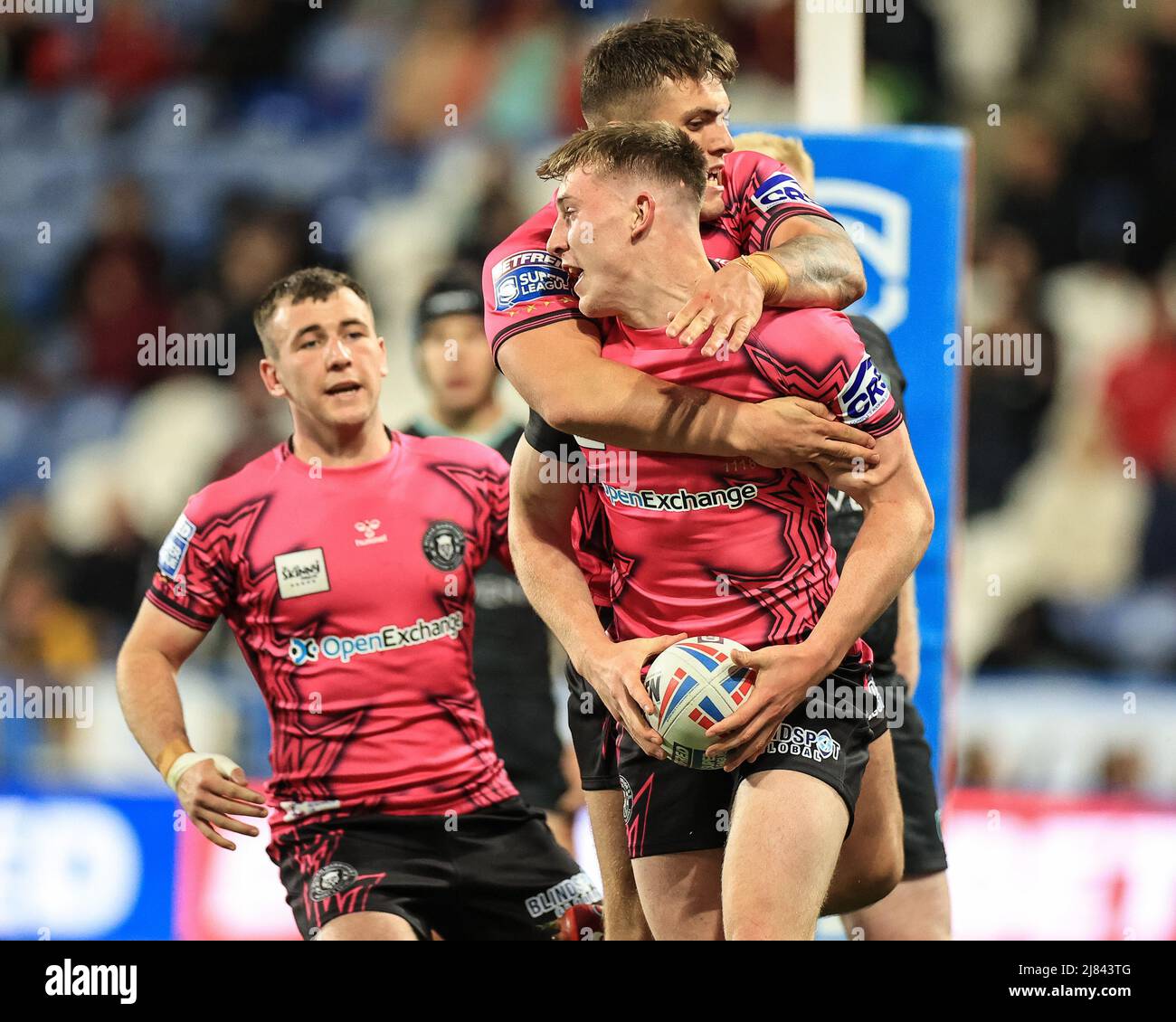Matty Nicholson #30 of Wigan Warriors celebrates his try Stock Photo ...