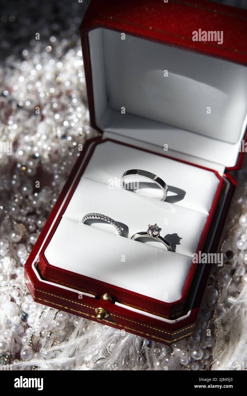 Three red rings hi-res stock photography and images - Alamy