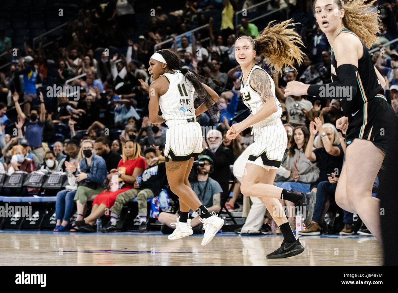 Chicago, Illinois, United States: May 11, 2022, Dana Evans (11 Chicago ...
