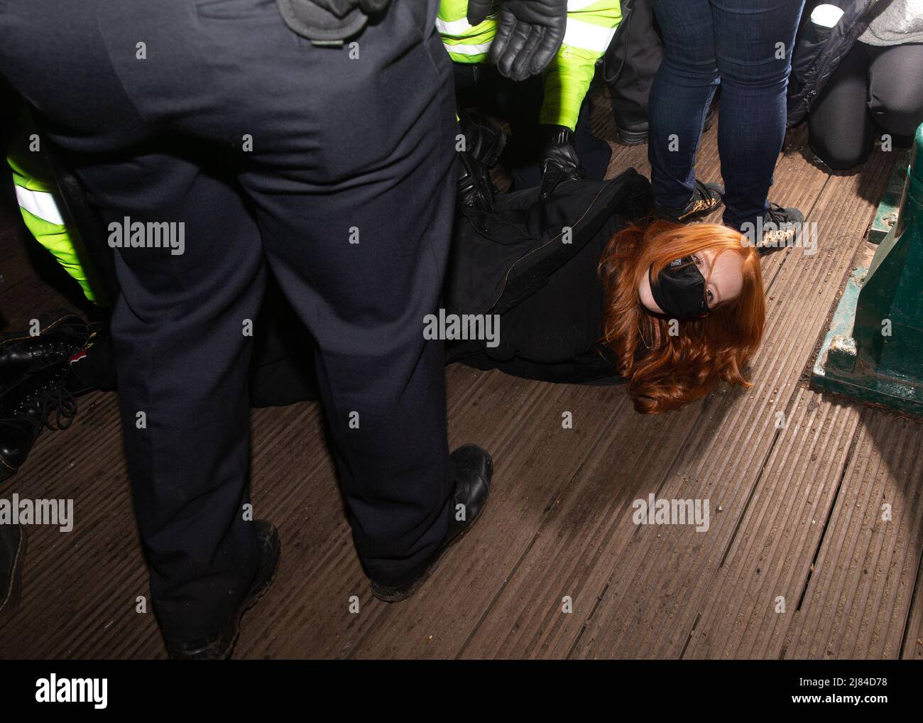 Angry scenes and arrests at the Sarah Everard 'Reclaim These Streets ...