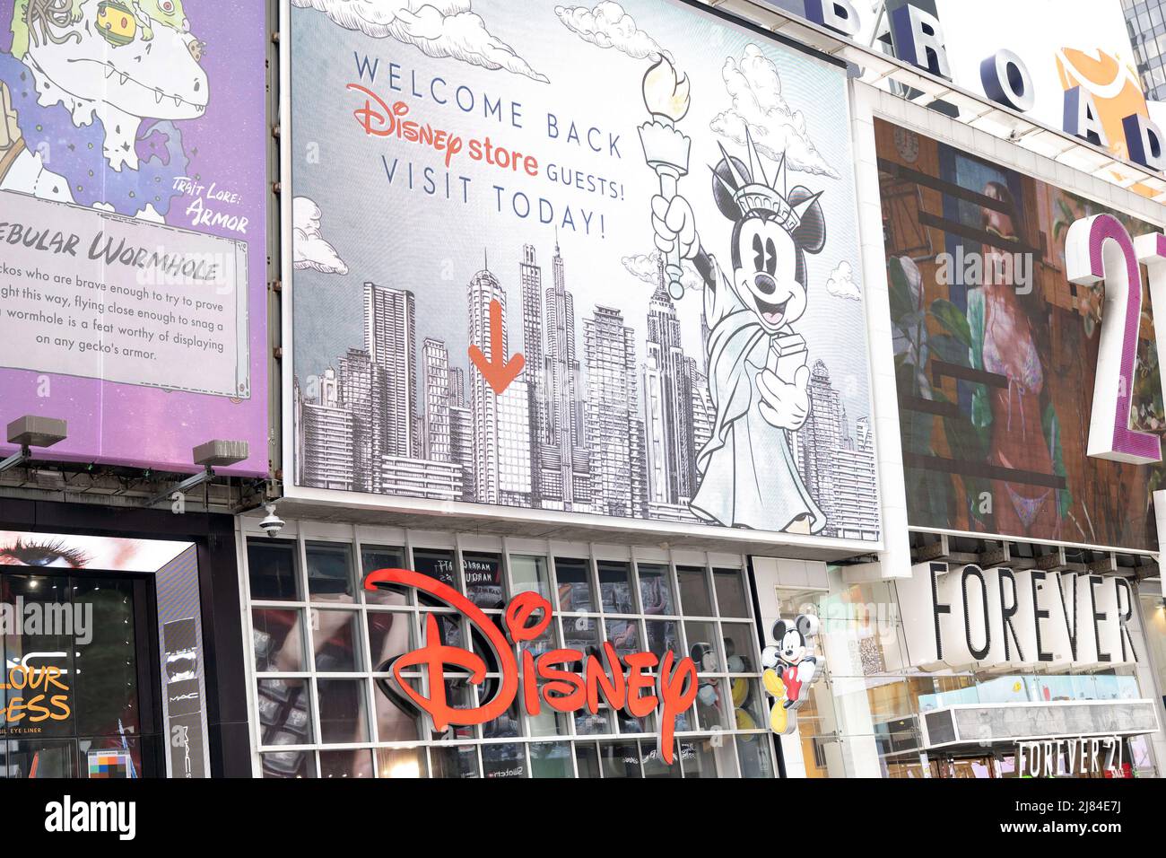 A shop sign of DISNEY Store, on May 07, 2022 in New-York City, USA ...
