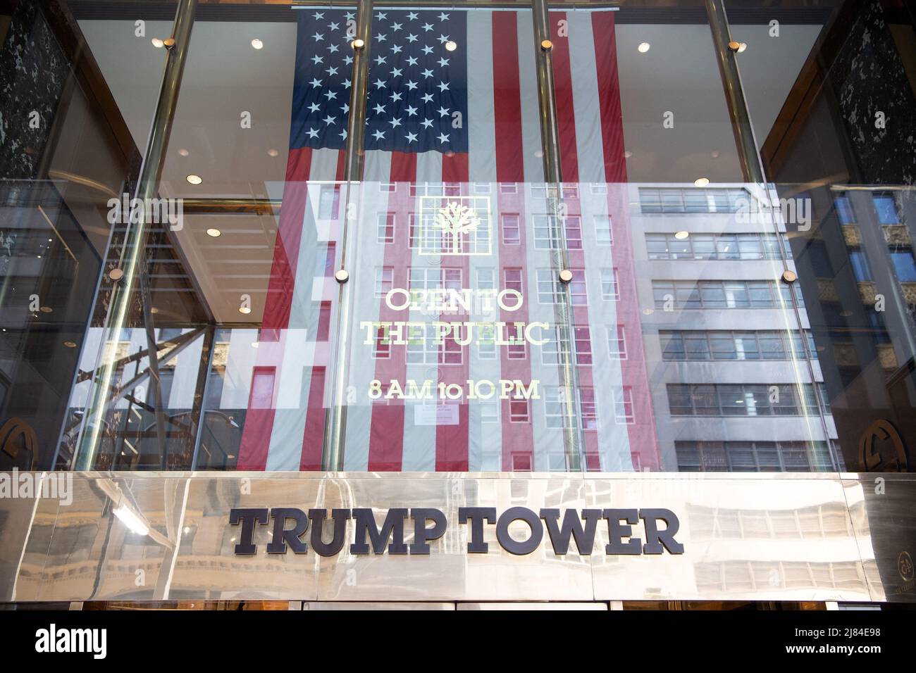 Logo trump tower hi-res stock photography and images - Alamy