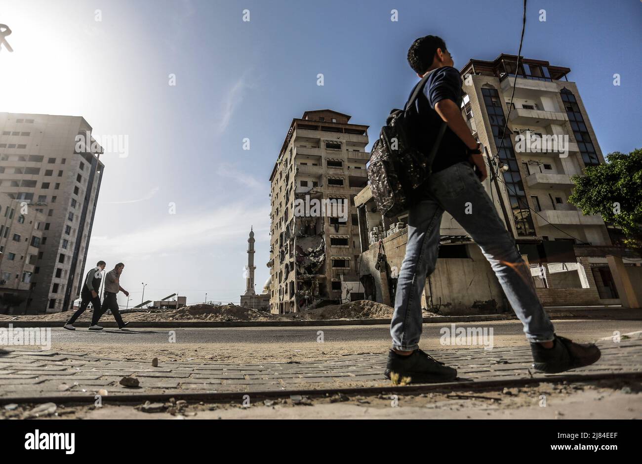 Destroyed hanadi tower High Resolution Stock Photography and Images - Alamy