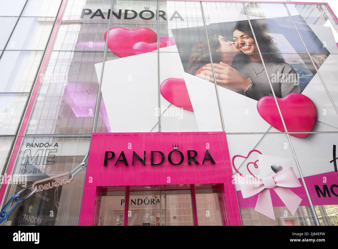 A shop sign of PANDORA, on May 07, 2022 in New-York City, USA. Photo by ...