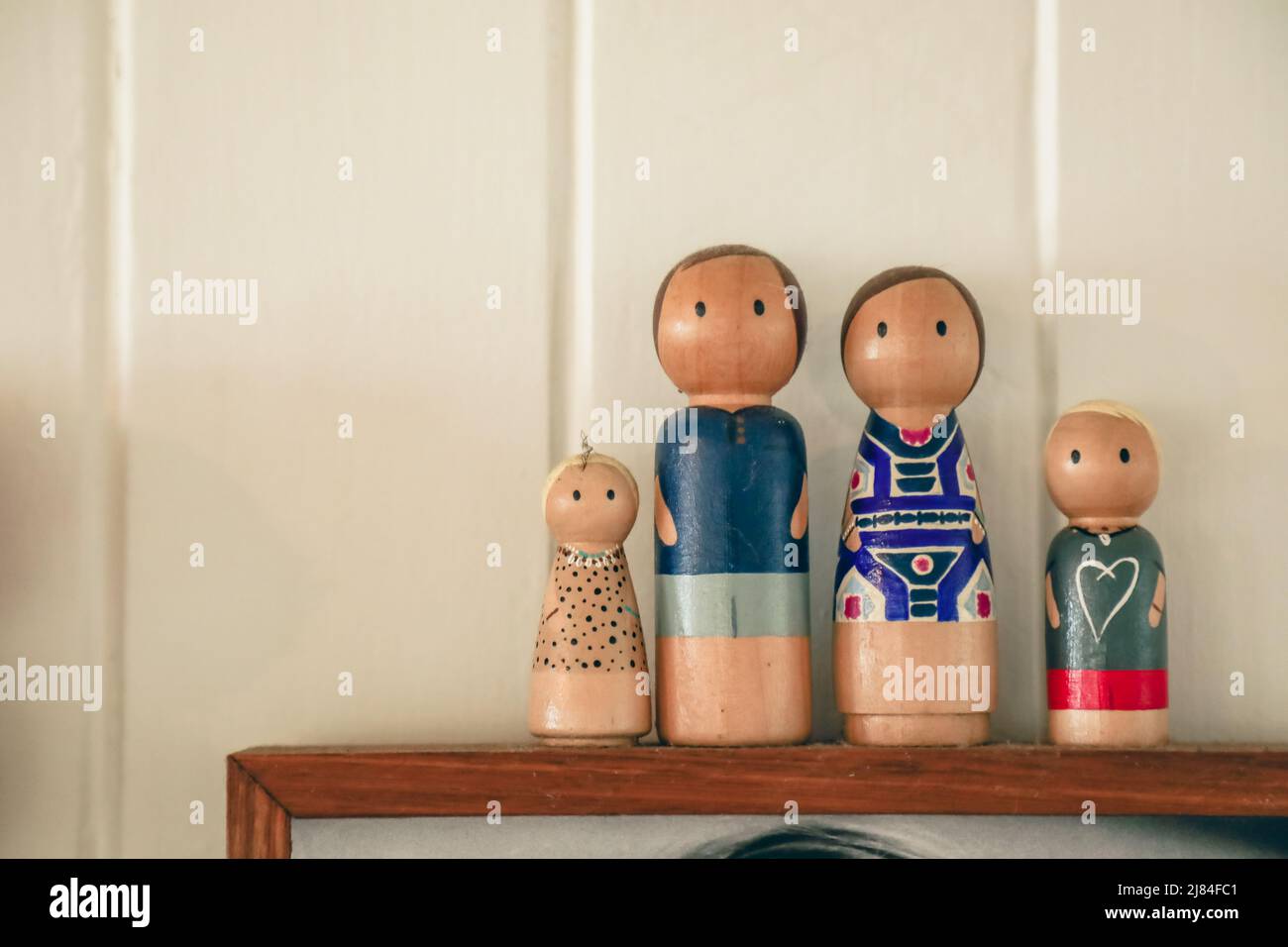 Nuclear family mother father hi-res stock photography and images - Alamy