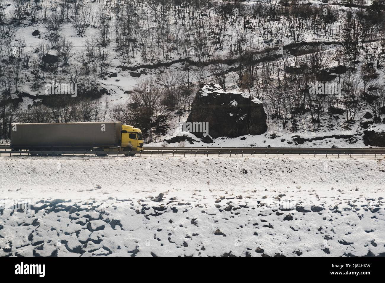 Lorry side view motorway hi-res stock photography and images - Alamy