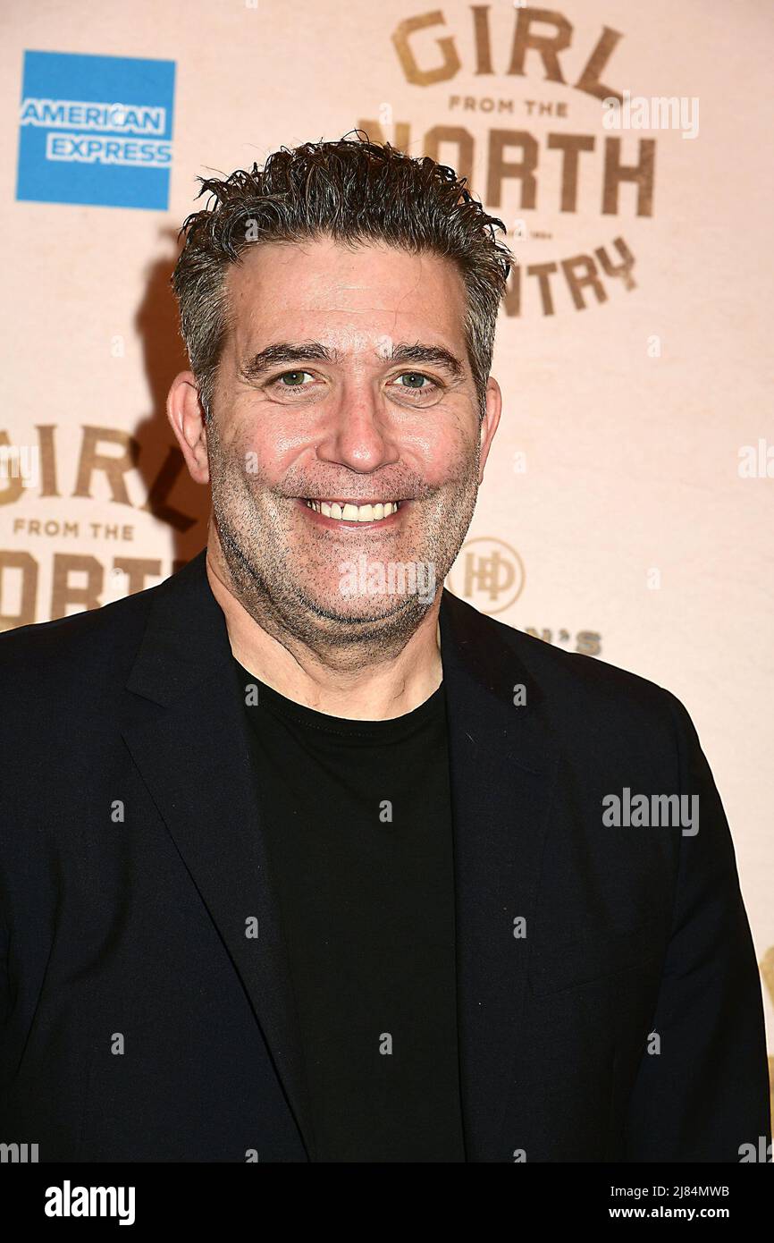 Craig Bierko 2022