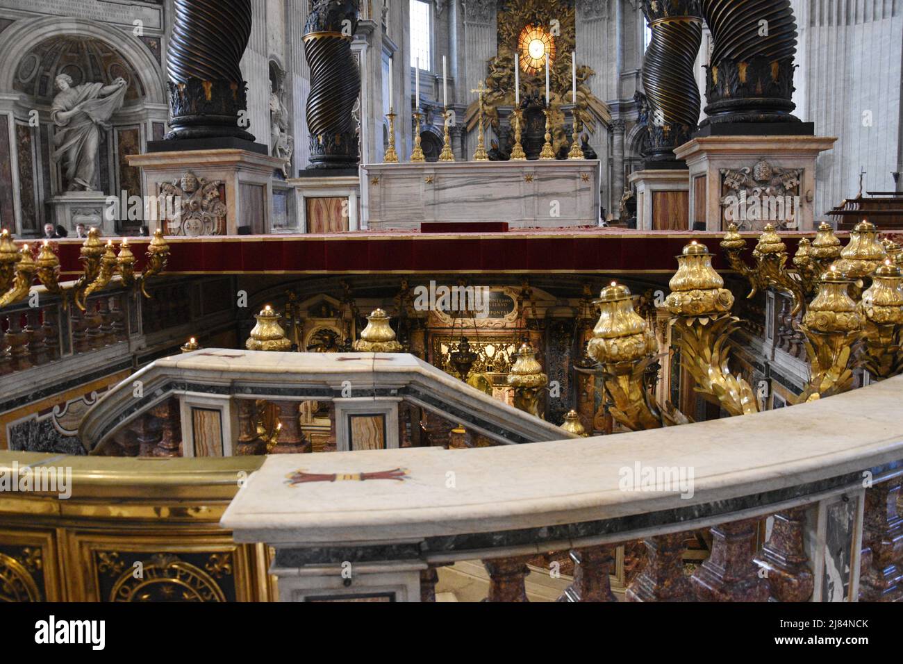 The Confessio (Confession) by Carlo Maderno (1615-1617) Saint Peter's ...