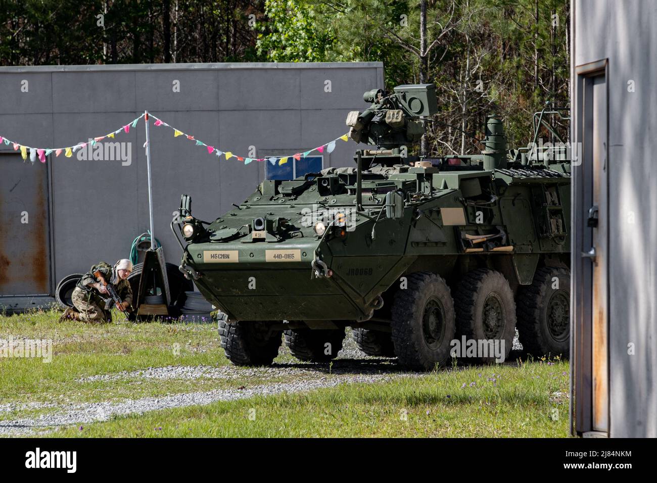 Soldiers from the Alabama National Guard's 31st CBRN Brigade and ...