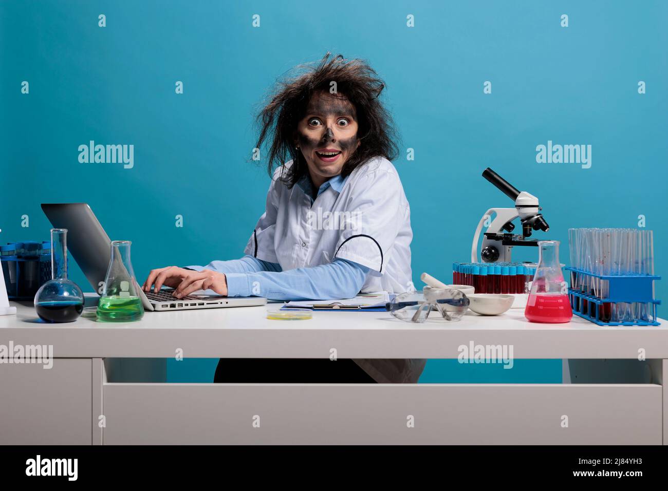 Chemistry lab after explosion hi-res stock photography and images - Alamy