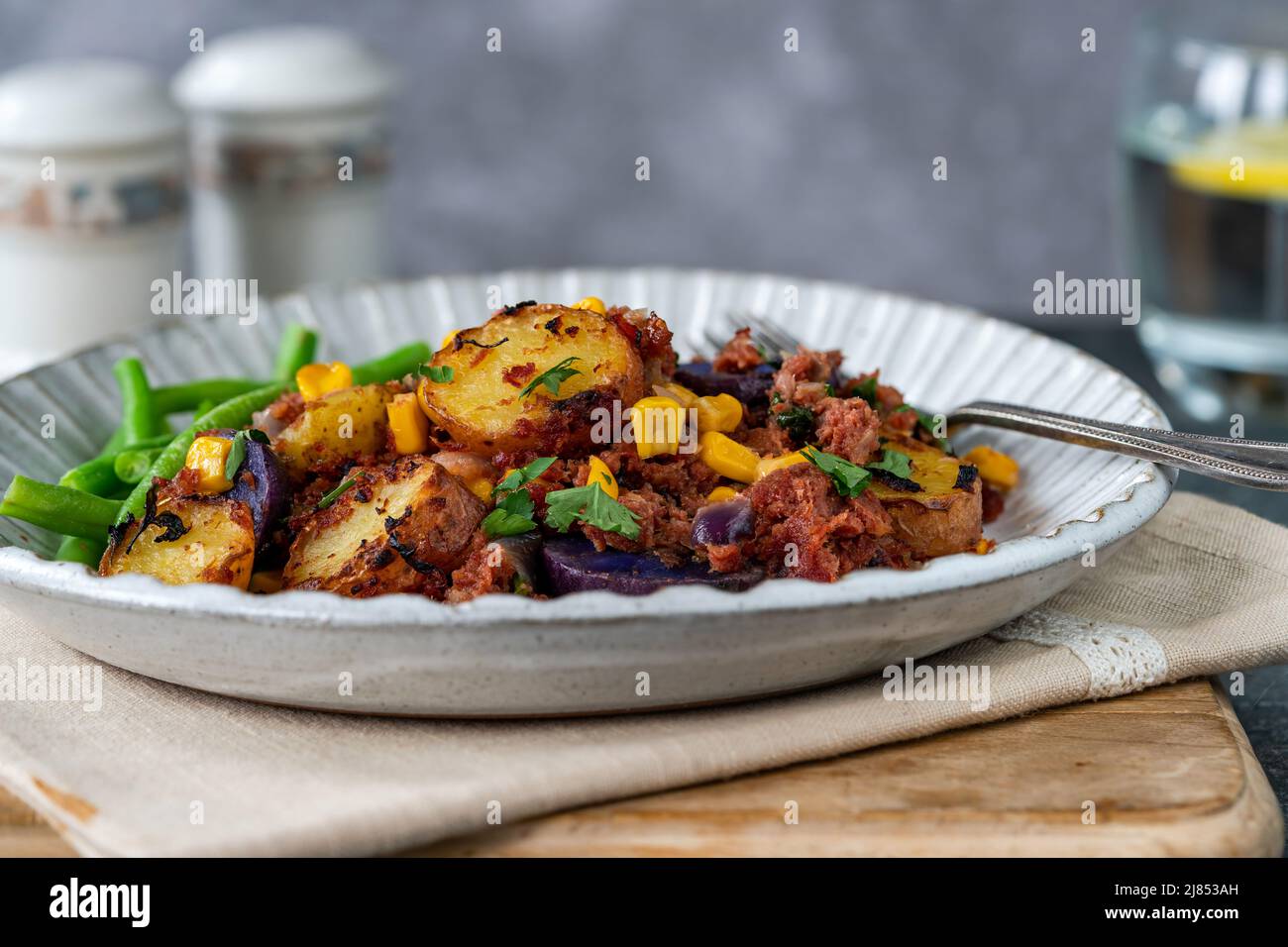 Corned beef hash green hi-res stock photography and images - Alamy