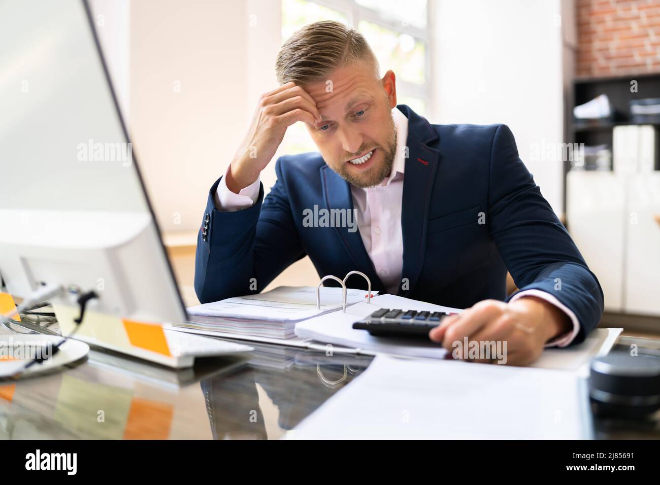 Signing Property Contract Paper. Real Estate Broker Stock Photo - Alamy