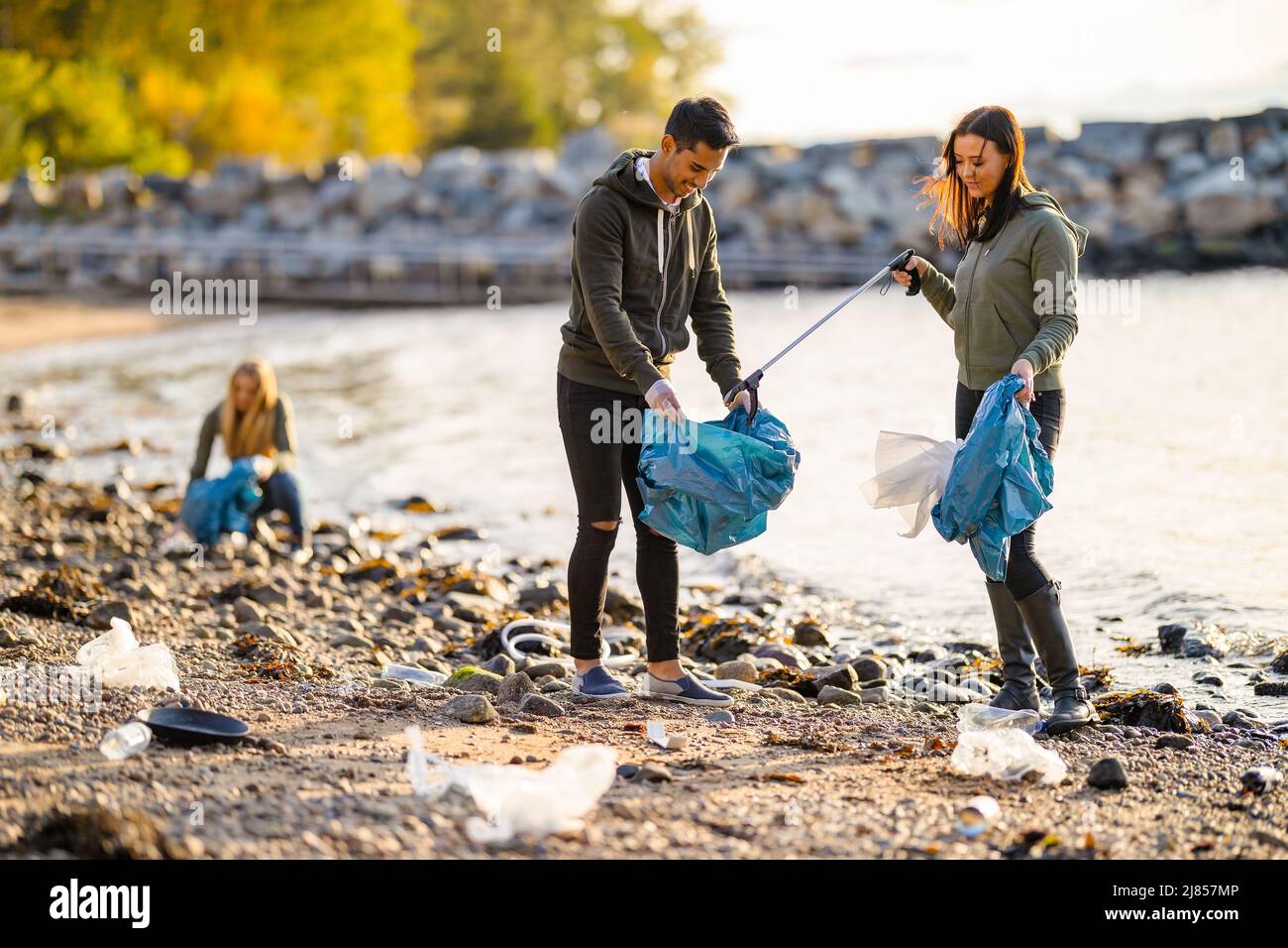Cleaning beach hi-res stock photography and images - Alamy