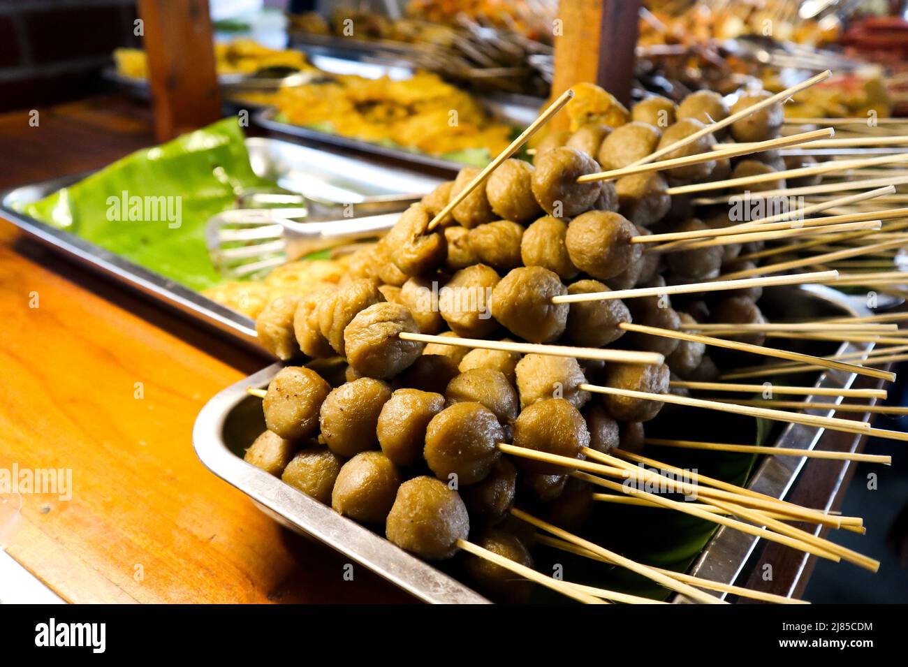 "sate pentol" menu from "angkringan" that sells various food and drinks ...
