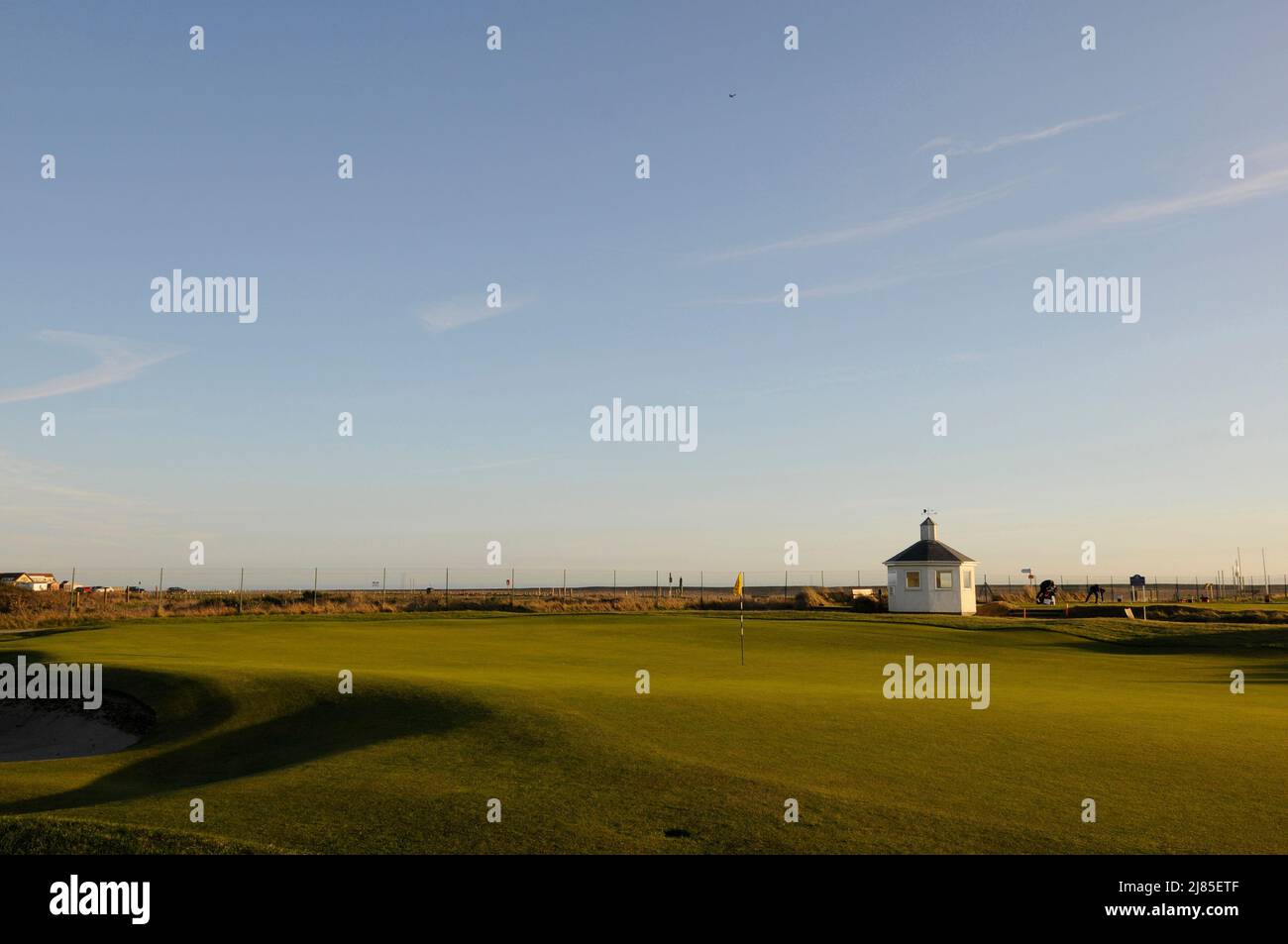 View over Bunker to 18th Green and Starters Hut, Hayling Golf Club ...