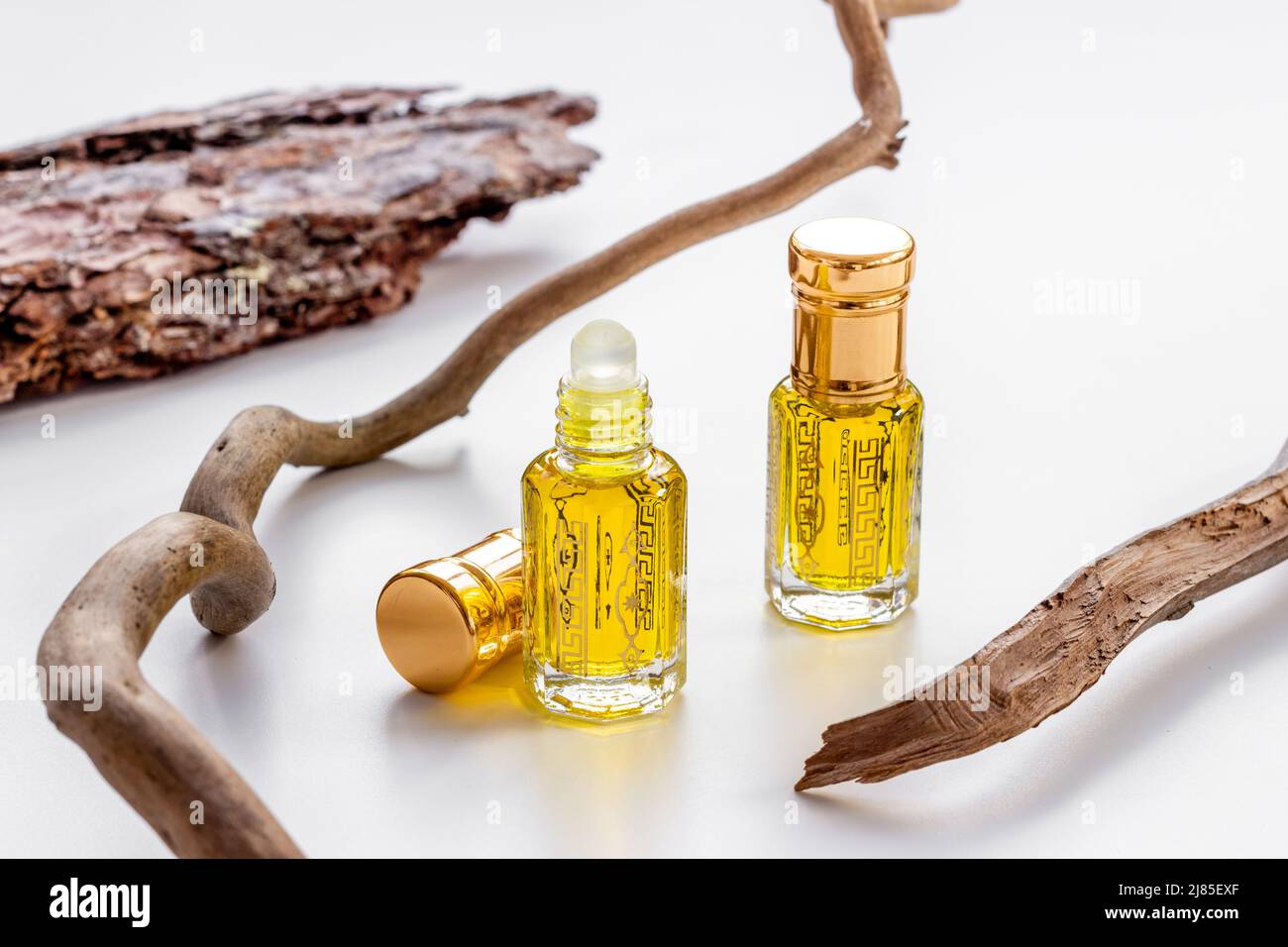 Agarwood oudh hi-res stock photography and images - Alamy