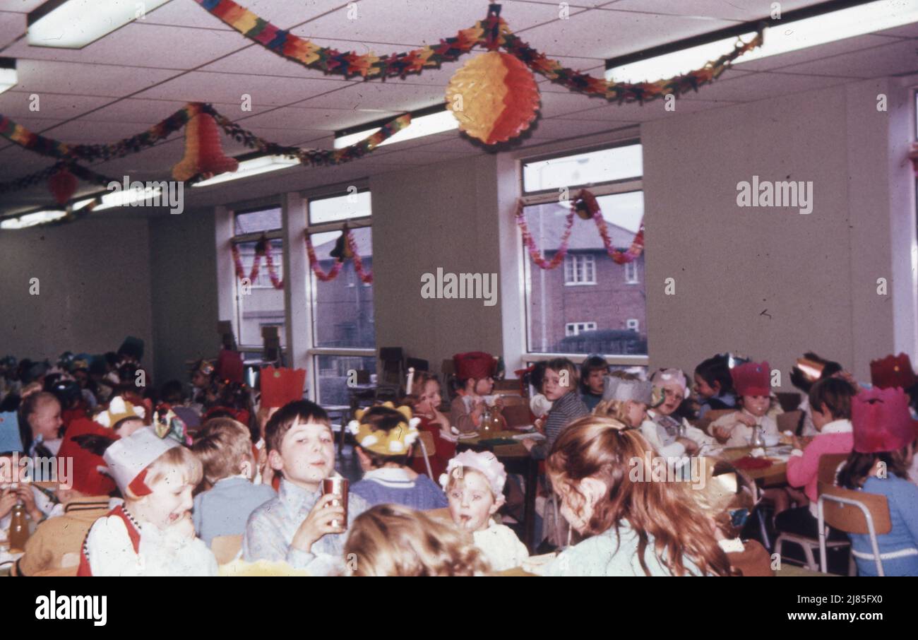 UK School Life in the 1960's Christmas Dinner at School in 1968 Photo ...