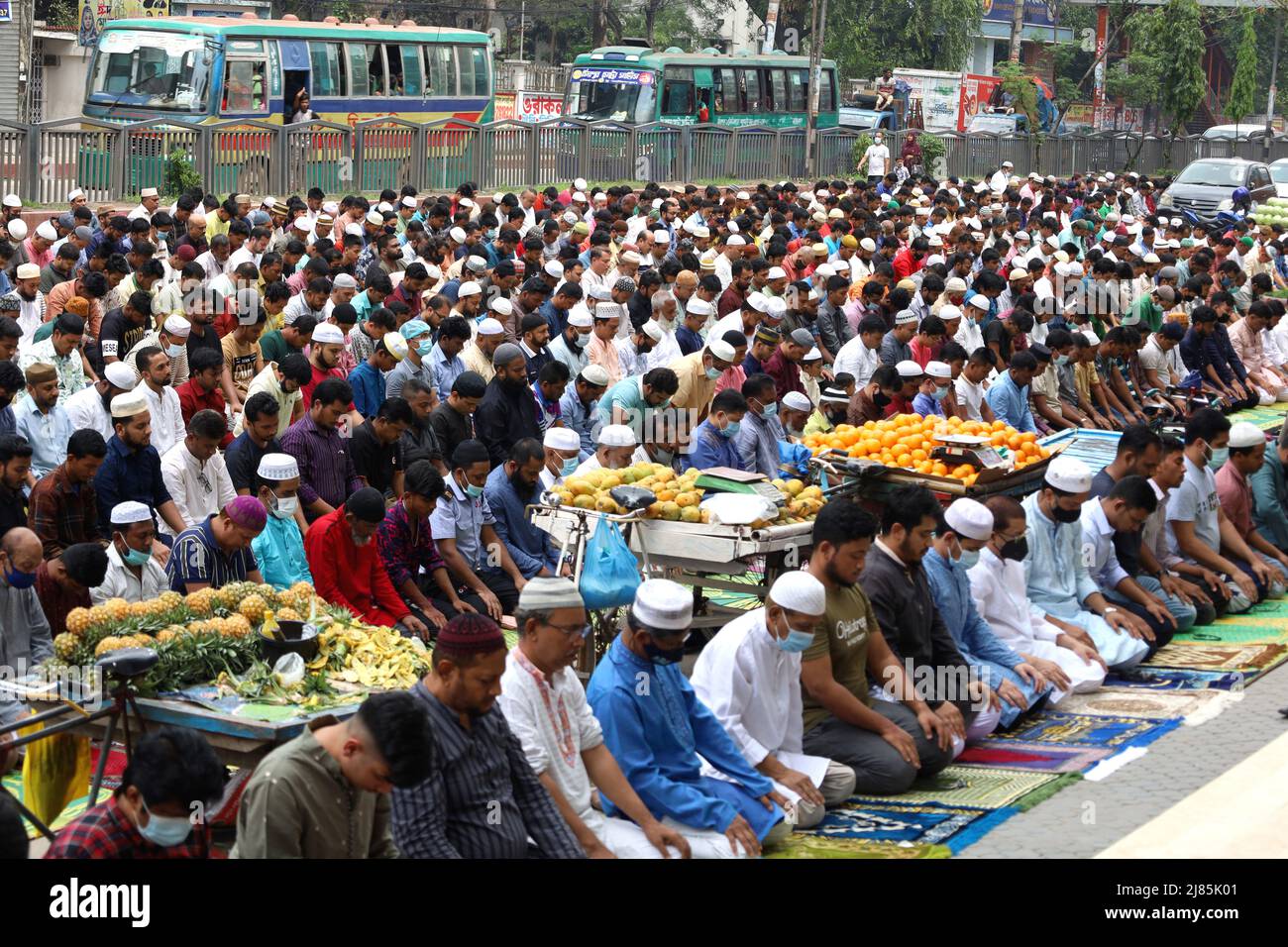 May 13, 2022, Dhaka, Dhaka, Bangladesh: Muslims attend Friday Jummah prayer on the street in ...