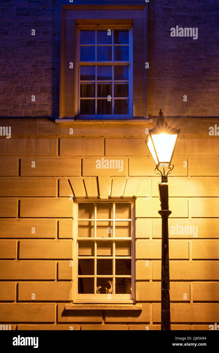 Windows street light in hi-res stock photography and images - Alamy