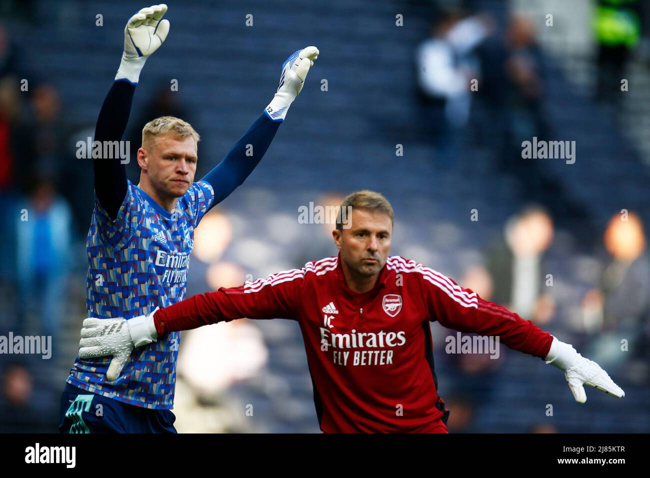 L r aaron ramsdale hi-res stock photography and images - Alamy