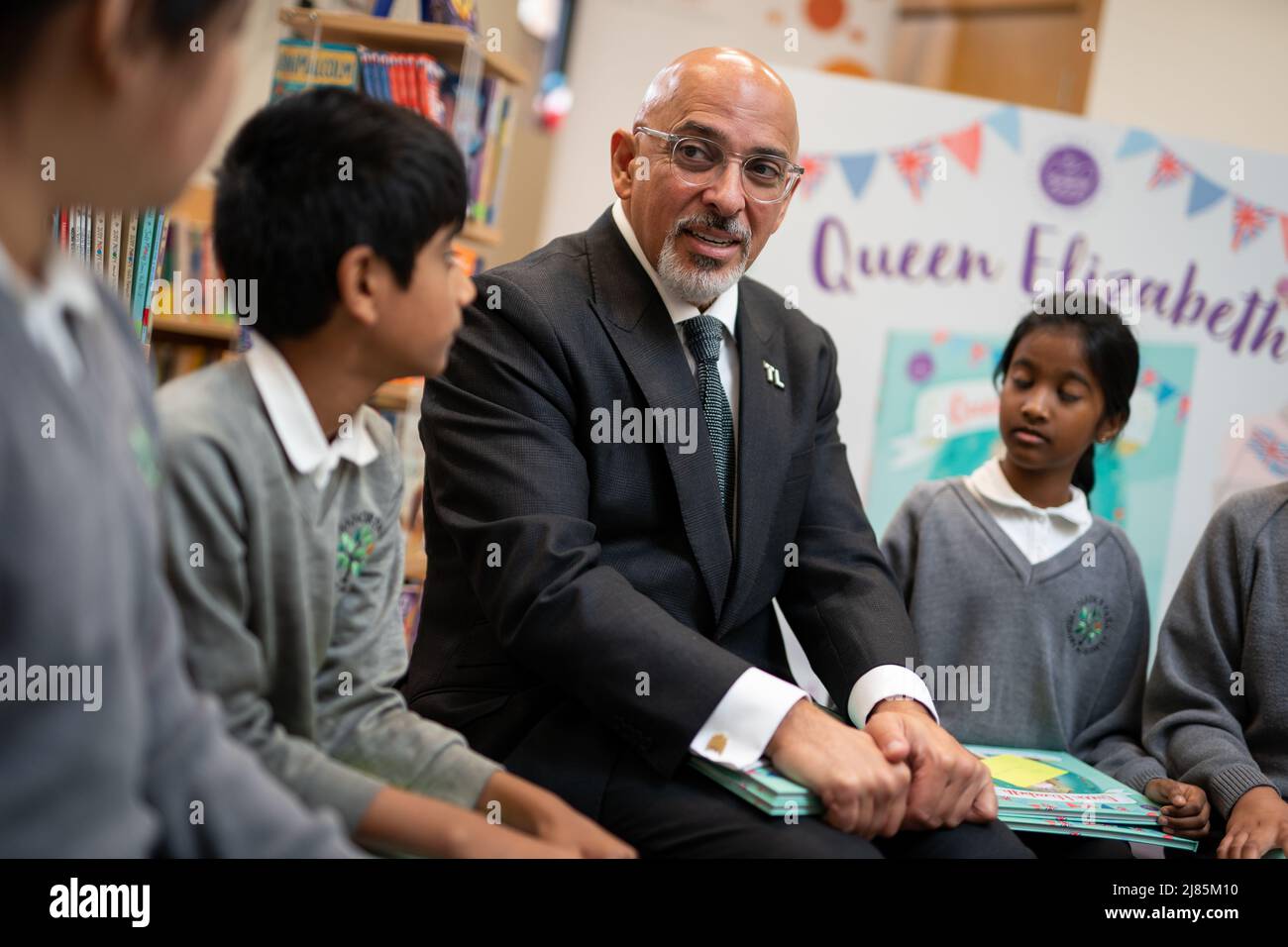 Education Secretary Nadhim Zahawi answers questions from year 5 pupils ...
