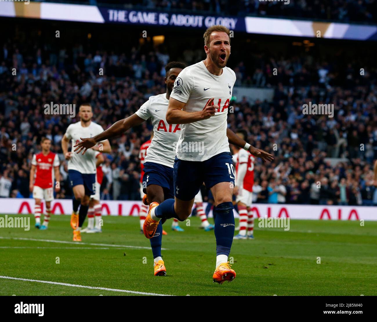 LONDON, England - MAY 12: Tottenham Hotspur's Harry Kane celebrates his ...