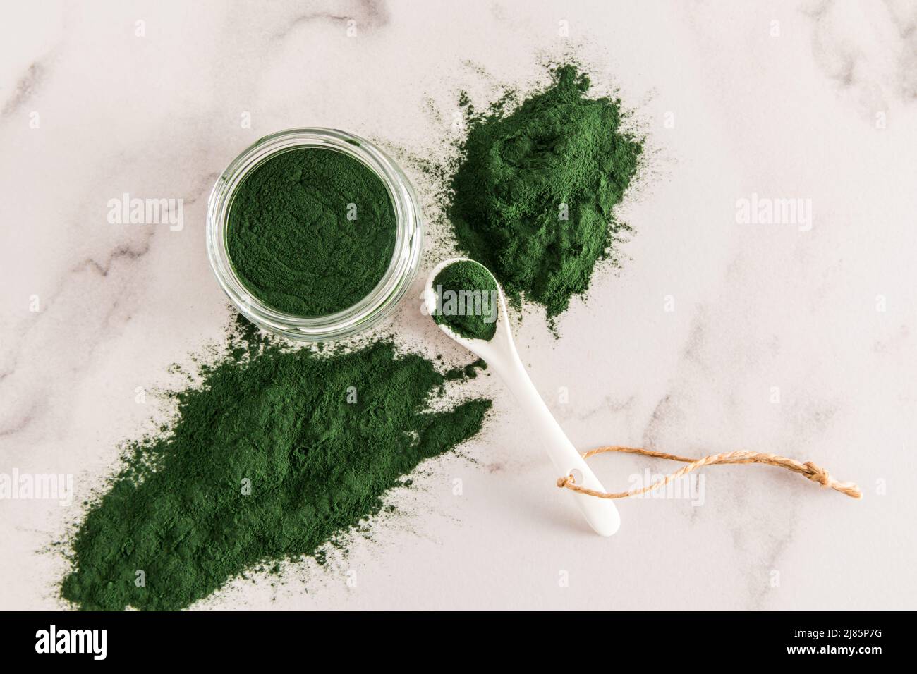 Food supplements green algae hi-res stock photography and images - Alamy