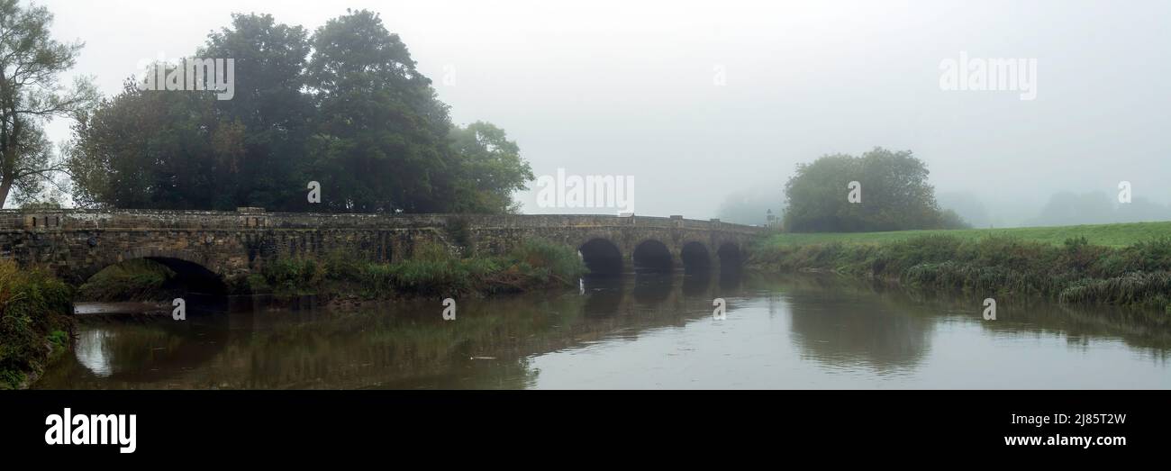 Bridge at Arun River near Amberley, West Sussex, UK Stock Photo - Alamy