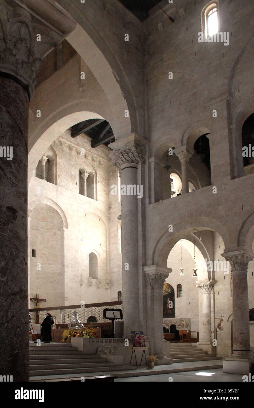 Bari, Italy. Beautiful interior of the Bari Cathedral (12th century ...