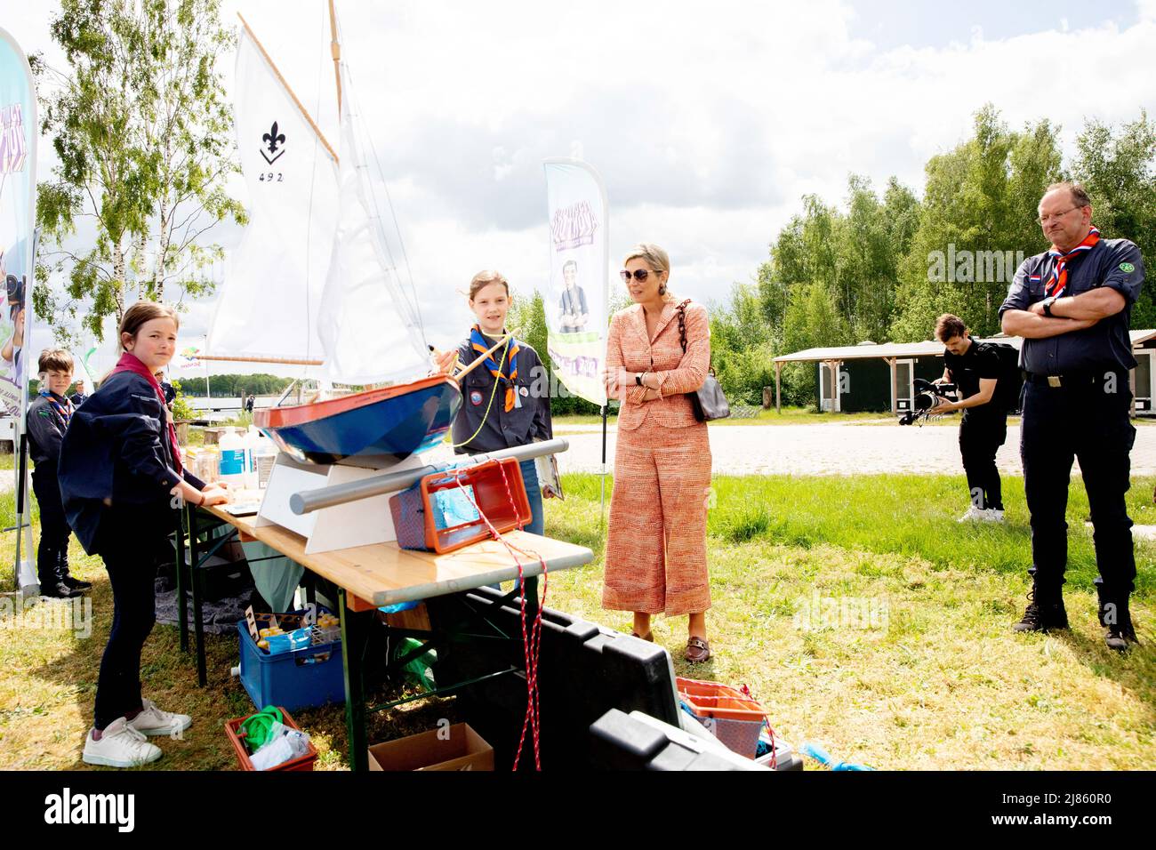 Queen Maxima visiting the water scouts at Zeewolde scouting estate ...