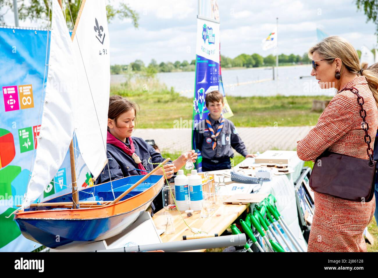 Queen Maxima visiting the water scouts at Zeewolde scouting estate ...