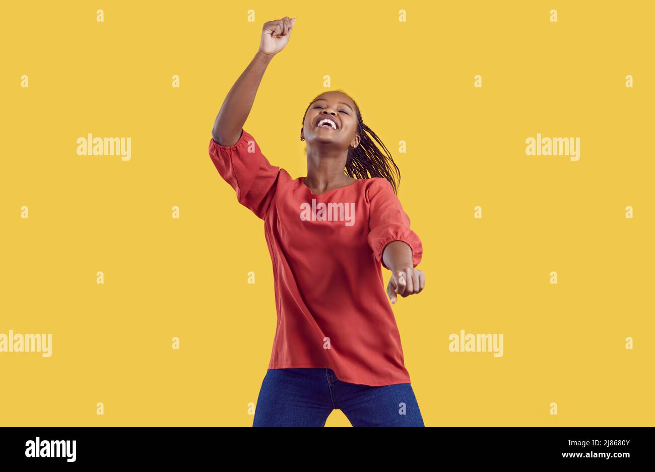 Black girl dancing hi-res stock photography and images - Alamy