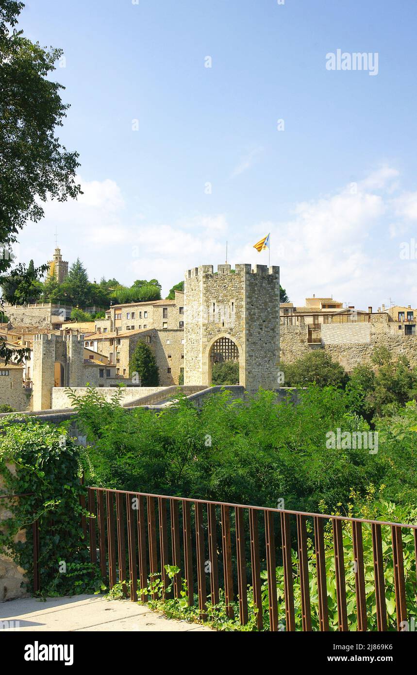 Castle, bridge and town of Besalú in the region of La Garrotxa, Gerona ...