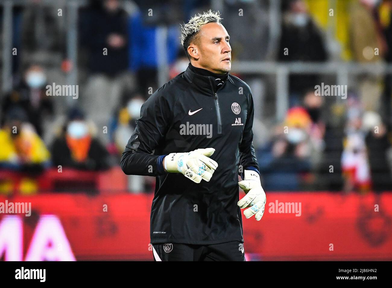 Keylor navas of psg hi-res stock photography and images - Alamy