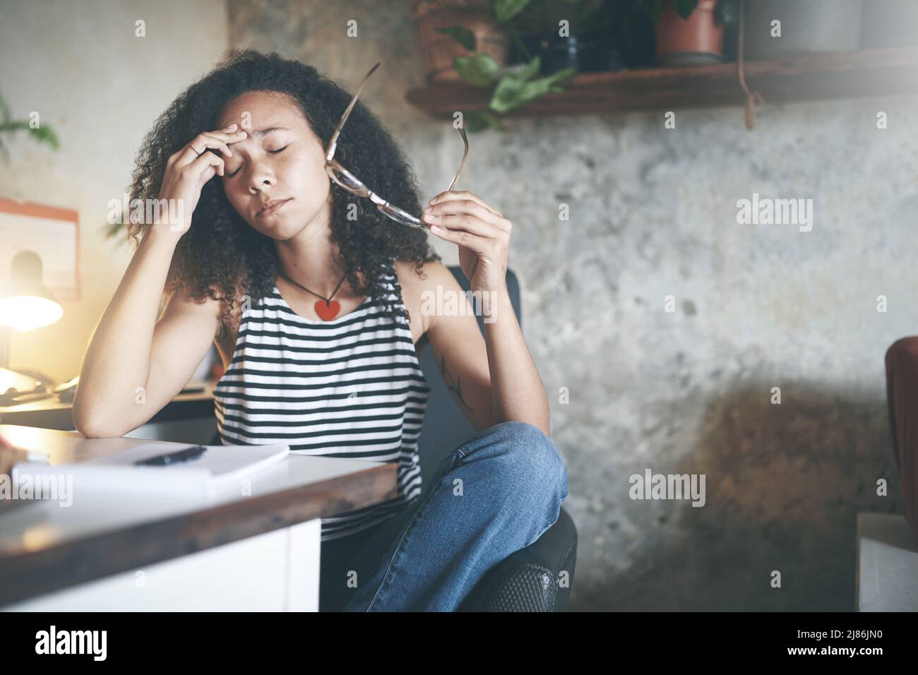 This doesn't seem to be working out very well Stock Photo - Alamy
