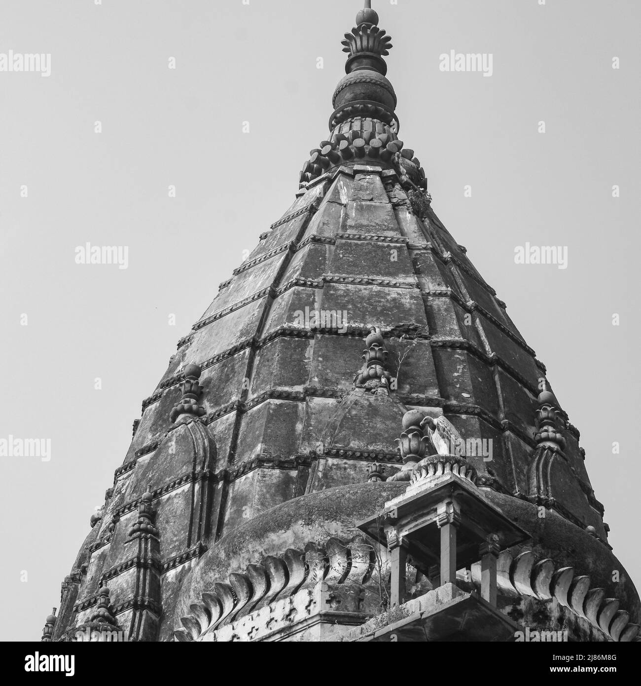 Morning View of Royal Cenotaphs (Chhatris) of Orchha, Madhya Pradesh ...