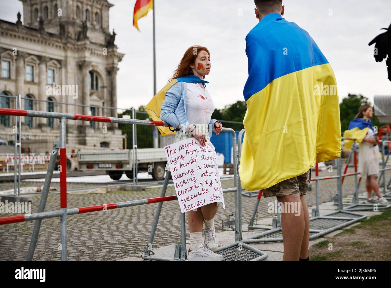 Berlin, Germany. 13th May, 2022. People from Ukraine have smeared ...