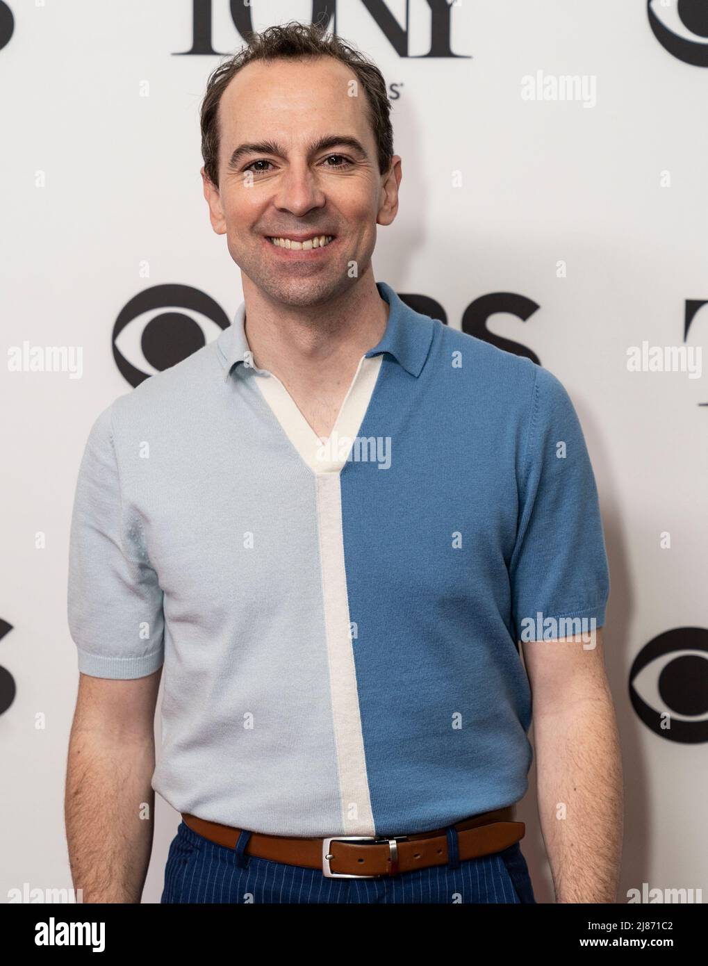 Mrs doubtfire musical hi-res stock photography and images - Alamy