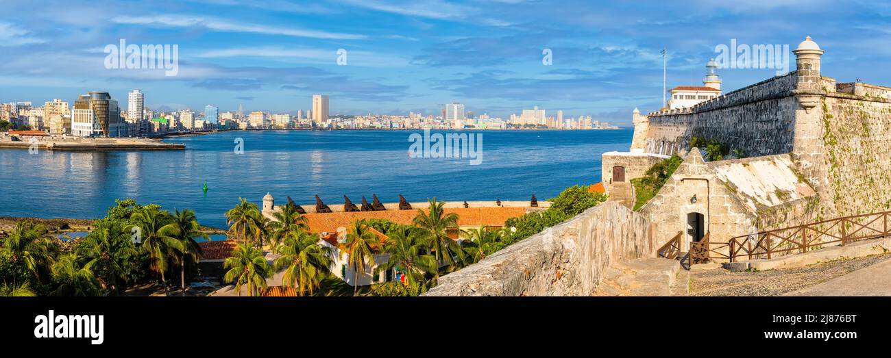 Havana cuba skyline panoramic hi-res stock photography and images - Alamy
