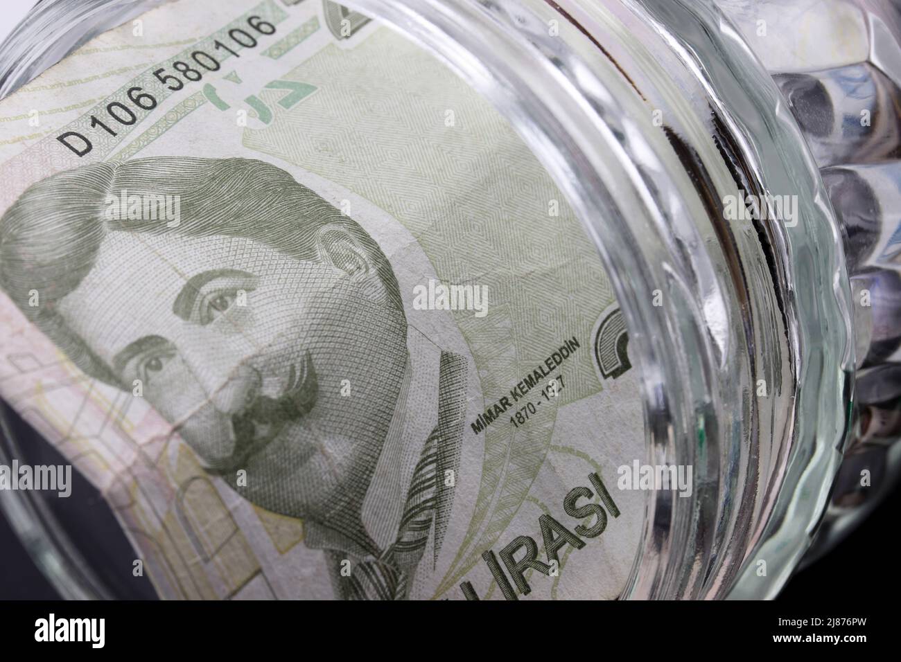 Lira sign photos hi-res stock photography and images - Alamy