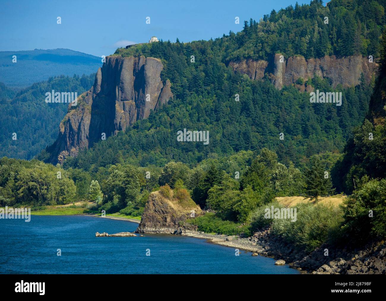 Crown formation hi-res stock photography and images - Alamy