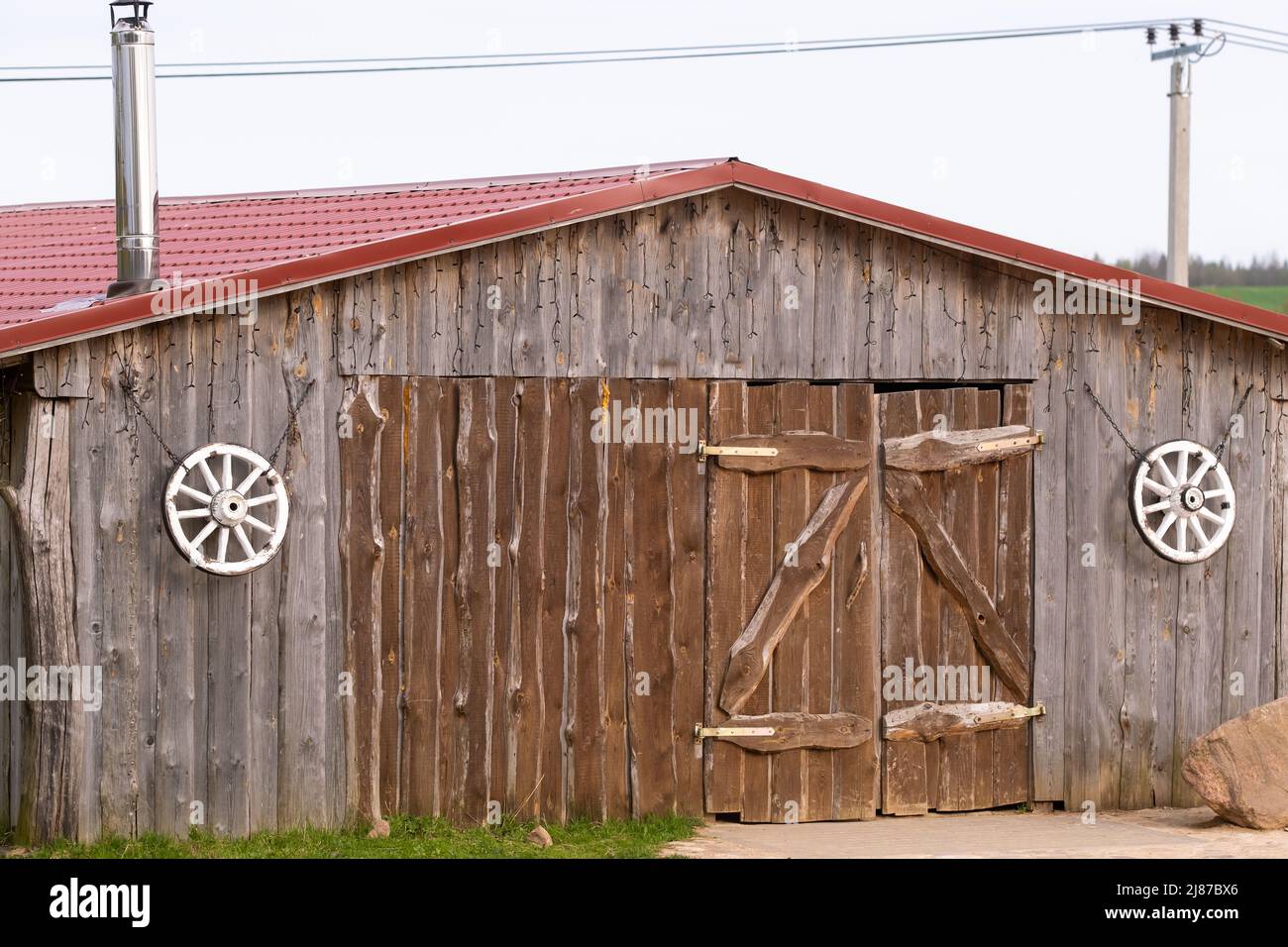 Large wooden gates hi-res stock photography and images - Alamy